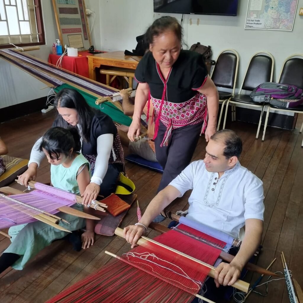 Hill Tribe Weaving Class and Workshop Chiang Mai - Experience Asean