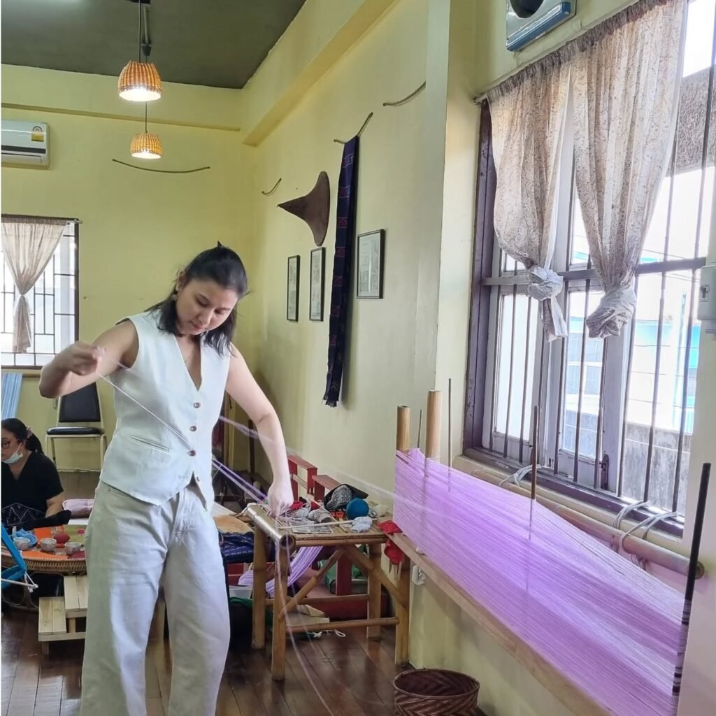 Hill Tribe Weaving Class and Workshop Chiang Mai - Experience Asean